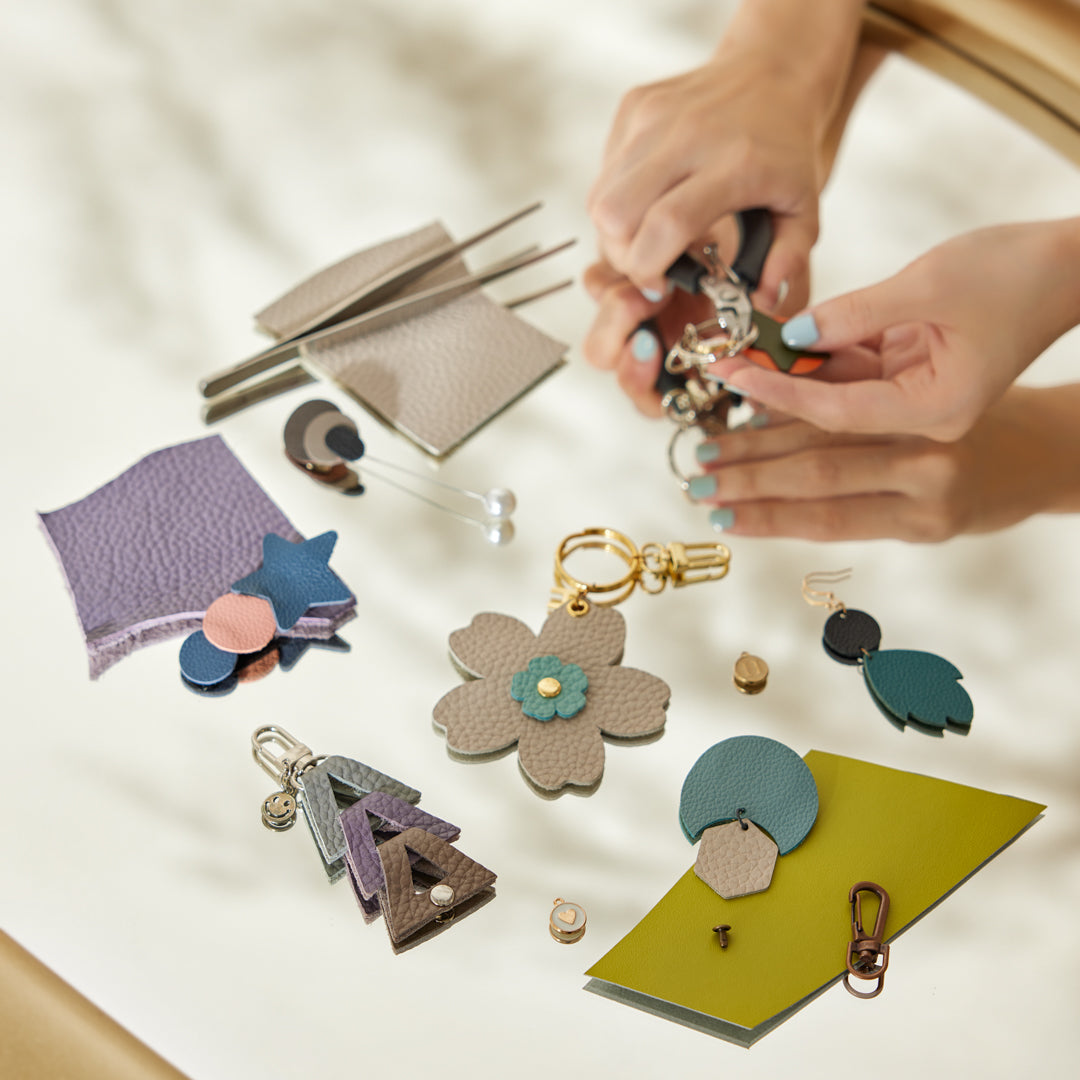 Upcycled Accessory Crafting Workshop | Leather & Paper Gifts | Bynd Artisan